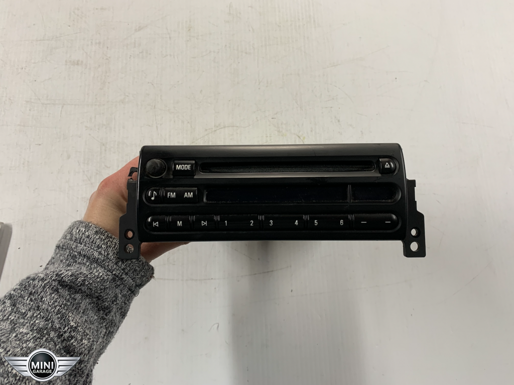 Flat Pin CD Boost Radio - R50 R52 R53 Mini One Cooper Cooper S - 3 - PN ...